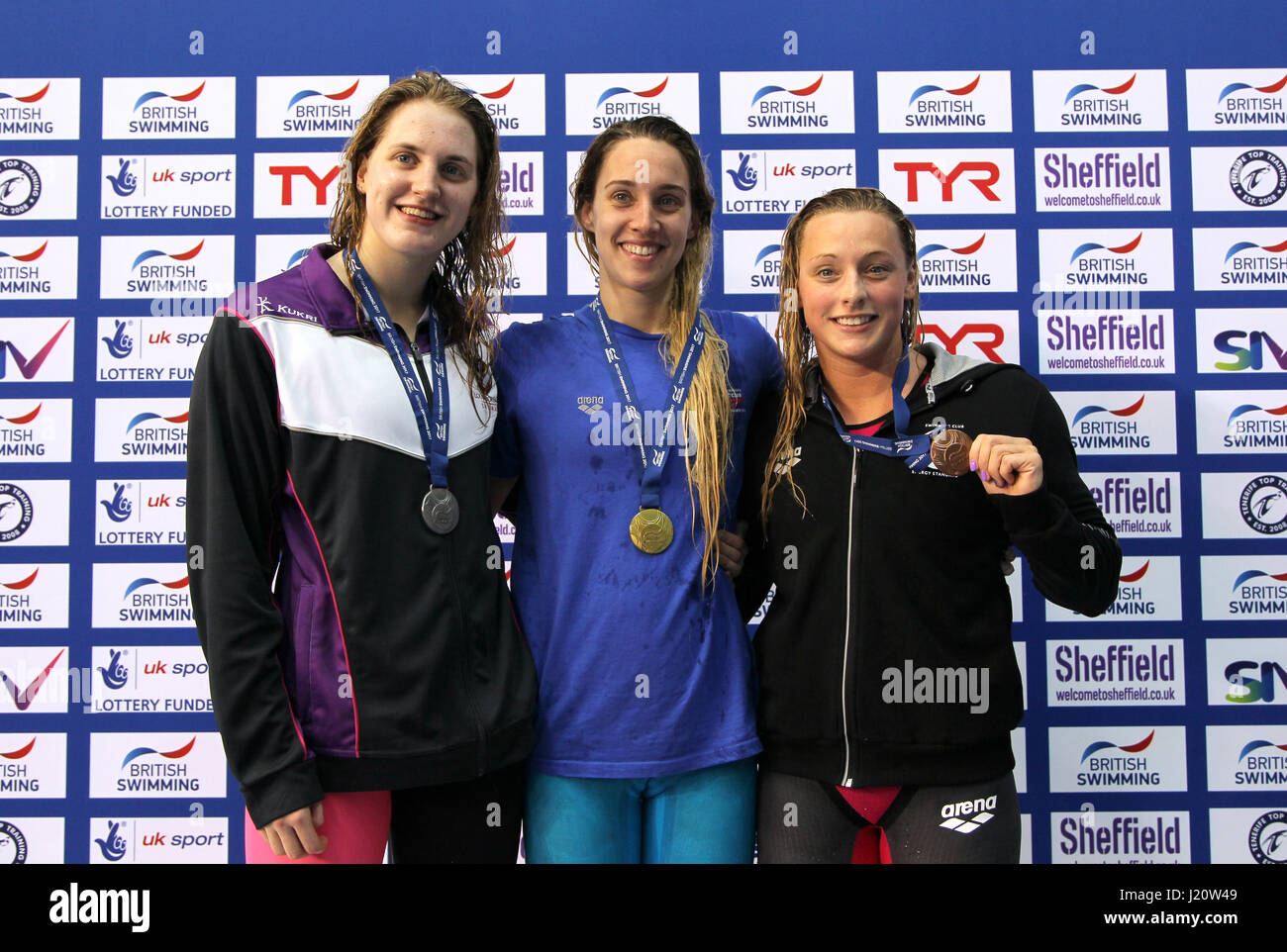 Alys thomas centre with her gold medal hi-res stock photography and ...
