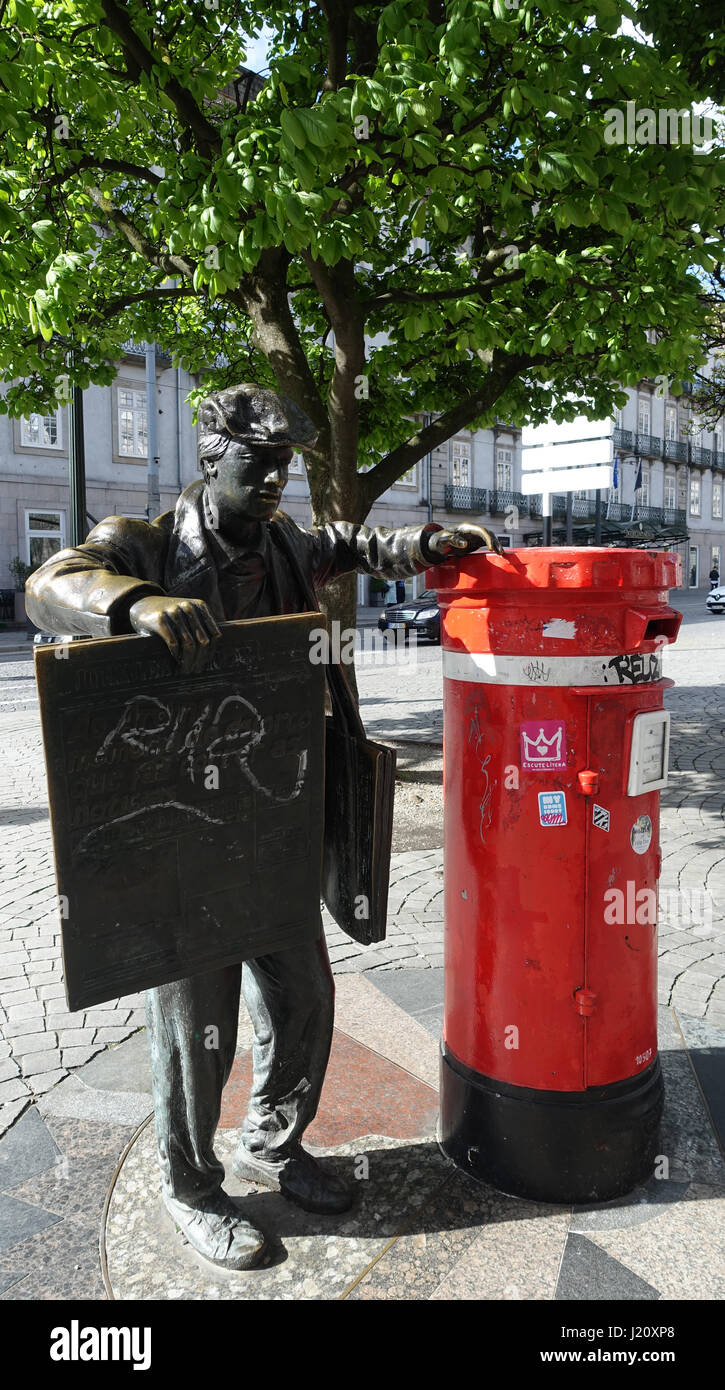 Portuguese post box hi-res stock photography and images - Alamy