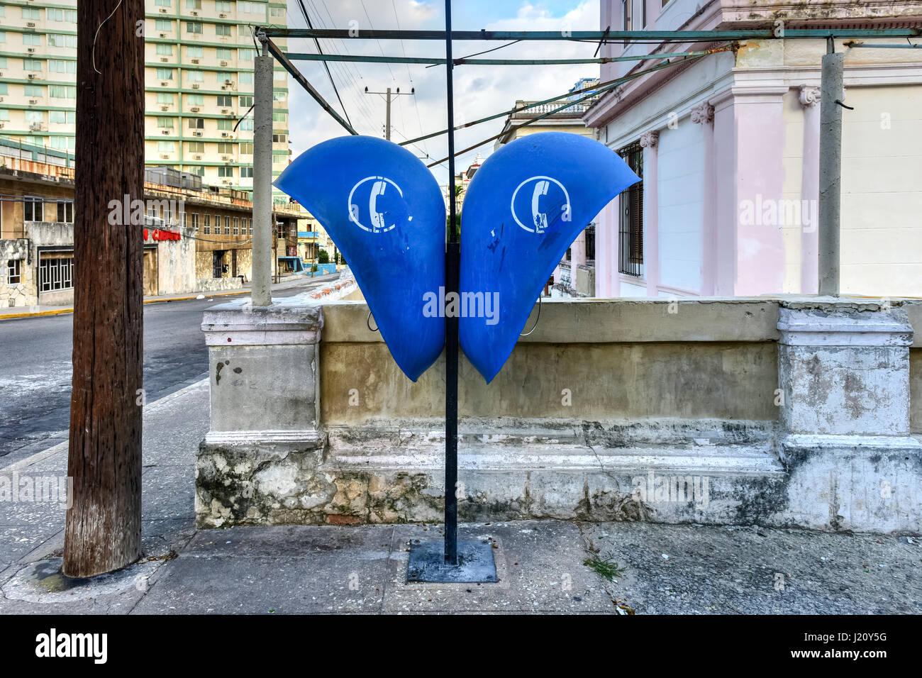 Retro phone booth outdoors in Havana, Cuba Stock Photo - Alamy