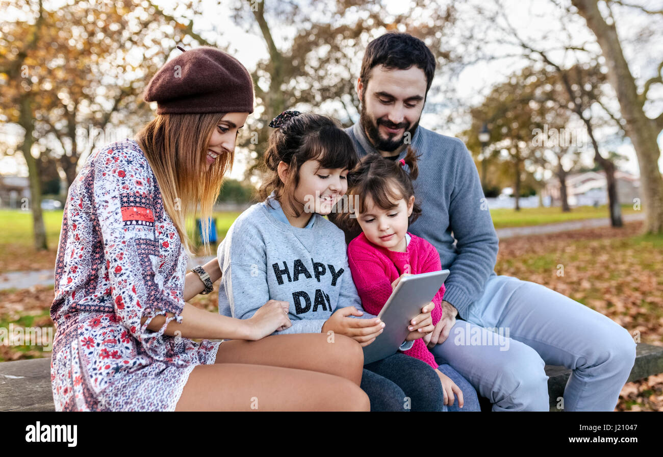 Father daughter sitting bench park autumn hi-res stock photography and ...