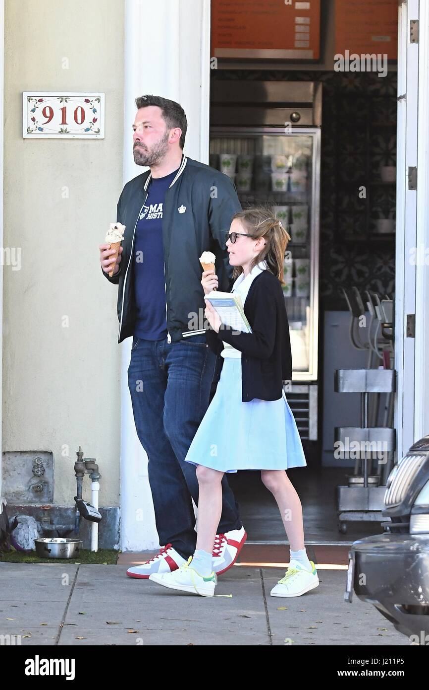 Ben Affleck out and about with his daughter Violet Affleck Featuring ...