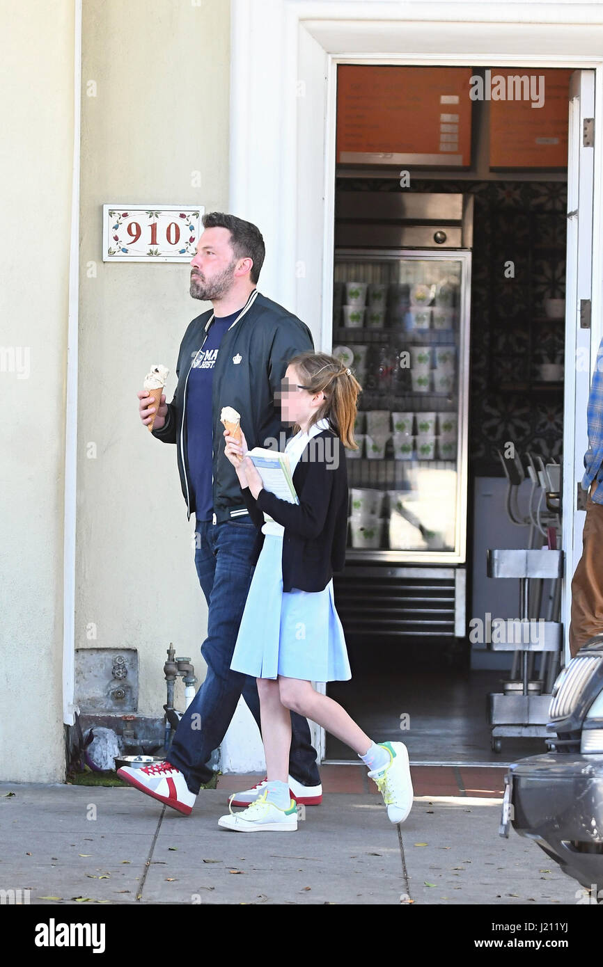 Ben Affleck out and about with his daughter Violet Affleck Featuring ...