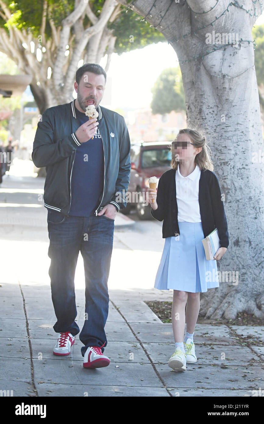 Ben Affleck out and about with his daughter Violet Affleck Featuring ...