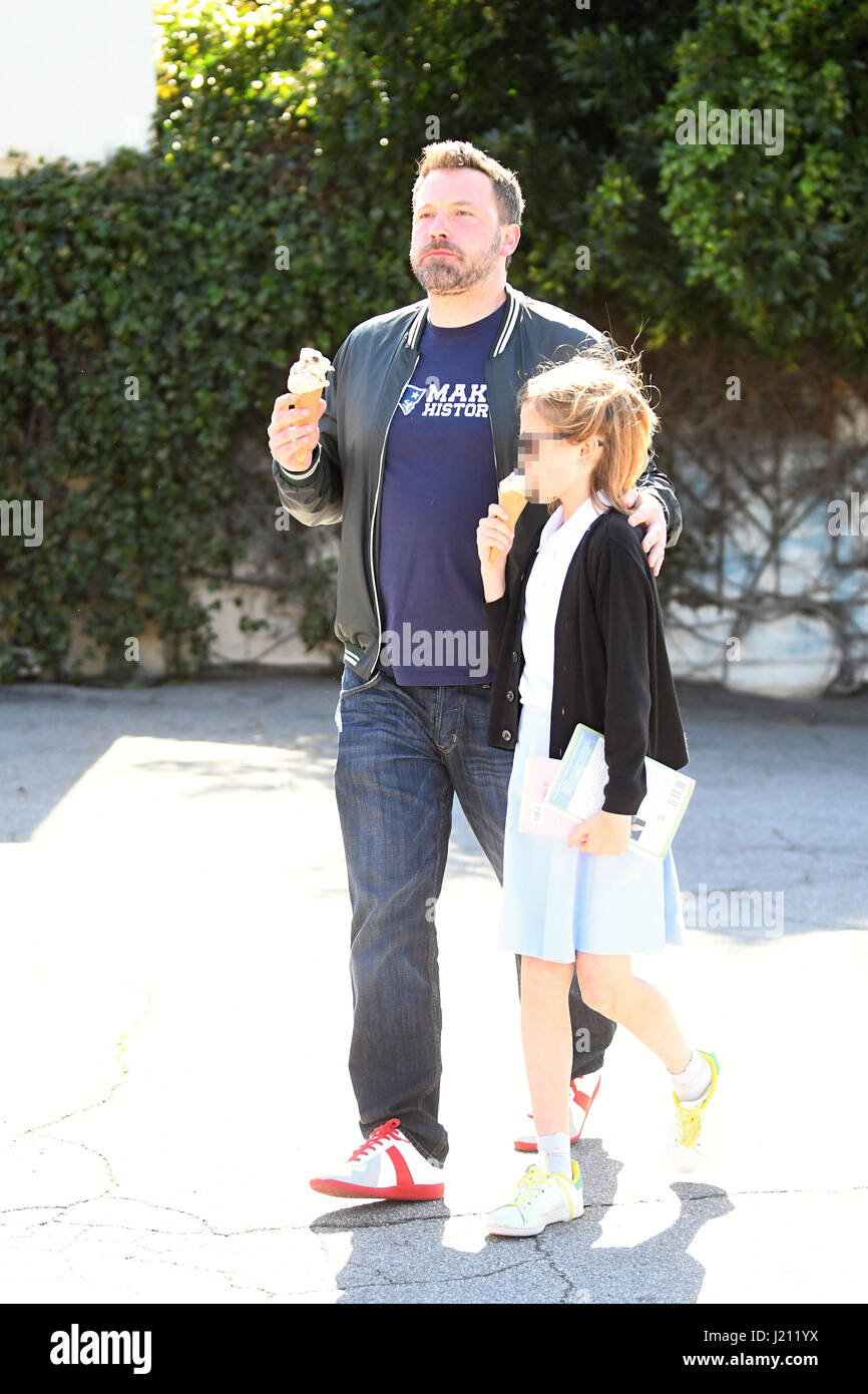 Ben Affleck out and about with his daughter Violet Affleck Featuring ...