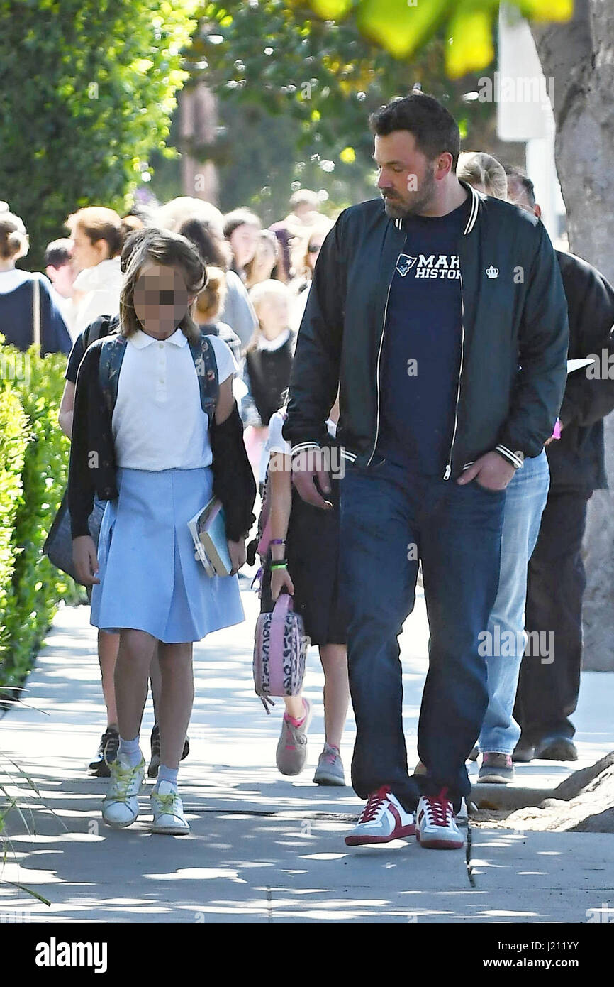 Ben Affleck out and about with his daughter Violet Affleck Featuring ...