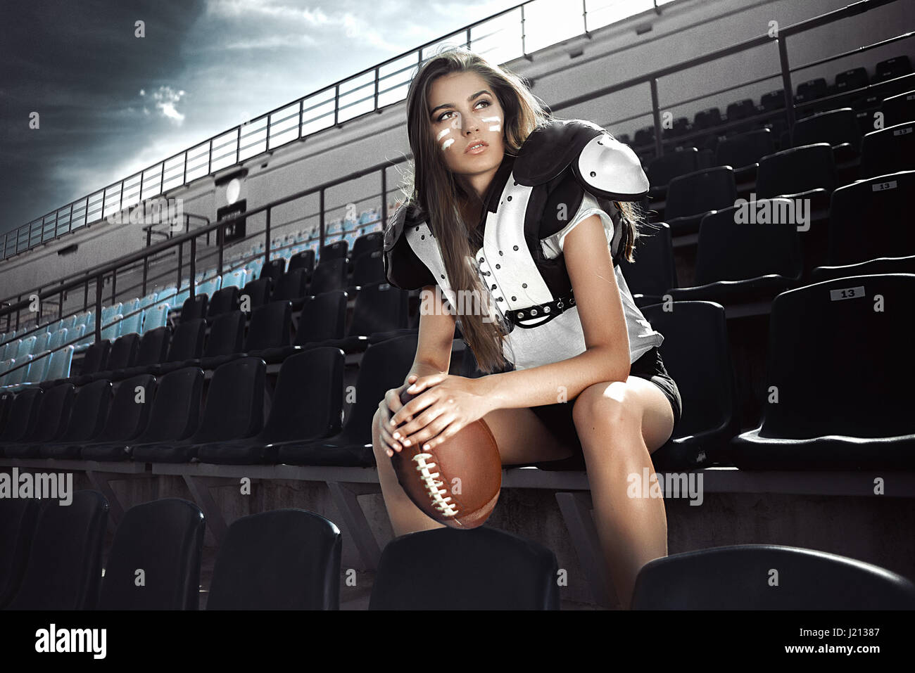 Female rugby game hi-res stock photography and images - Alamy