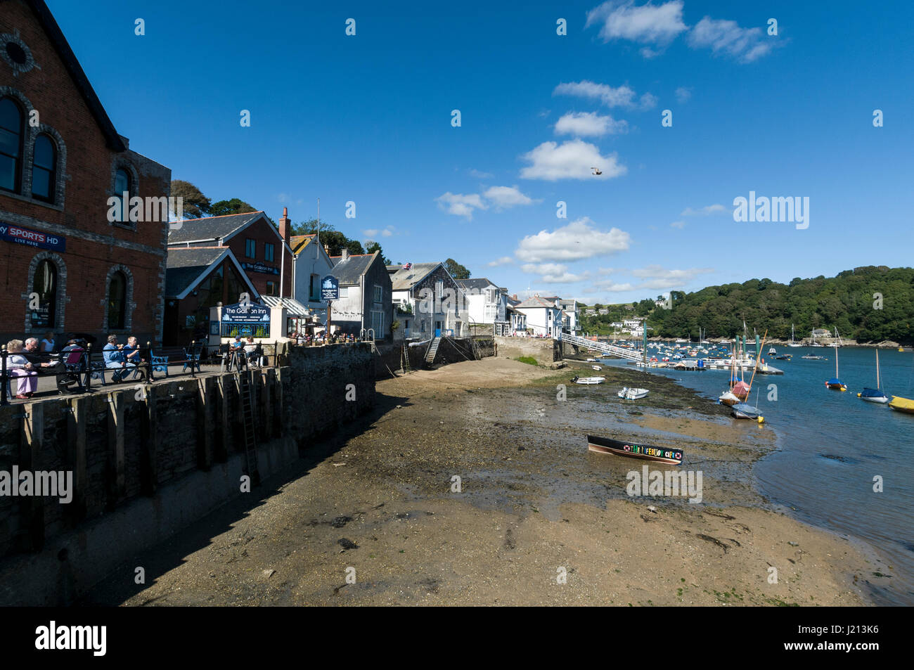 From Town Quay of the River Fowey in Fowey, Cornwall, Britain Stock ...