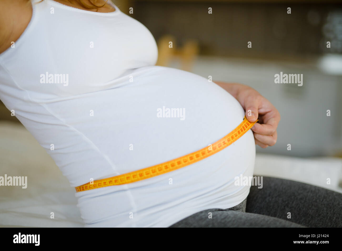 Belly circumference hi-res stock photography and images - Alamy