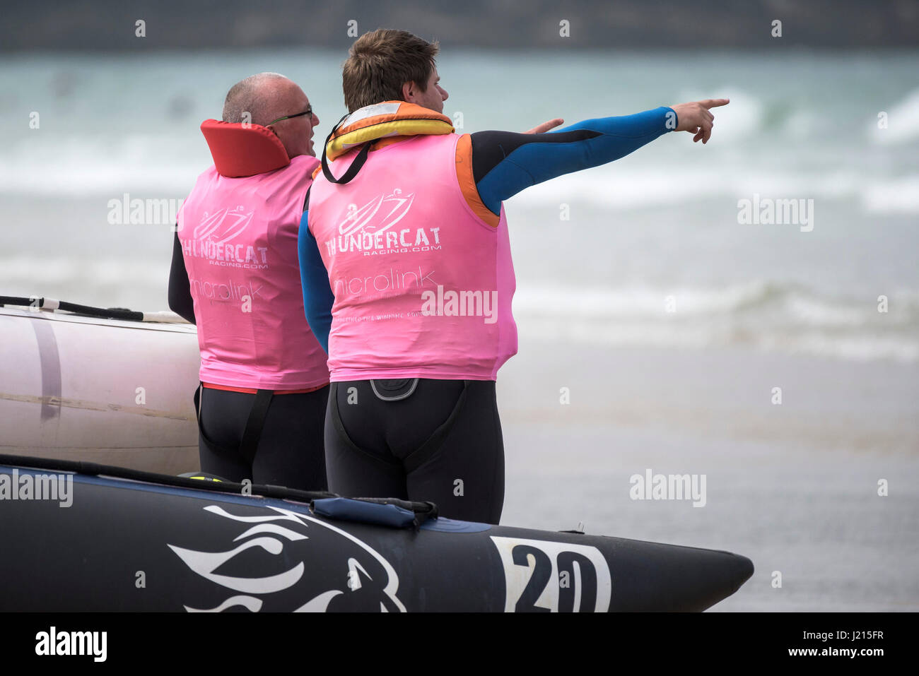 Thundercat Racing; Race preparations; Start; Starting; Crews getting ...