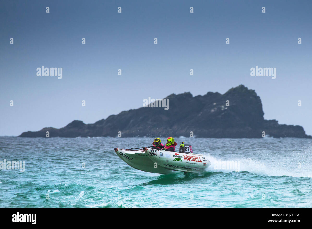 TThundercat Racing Race Sea Spray Spectacular Action Watersport ...