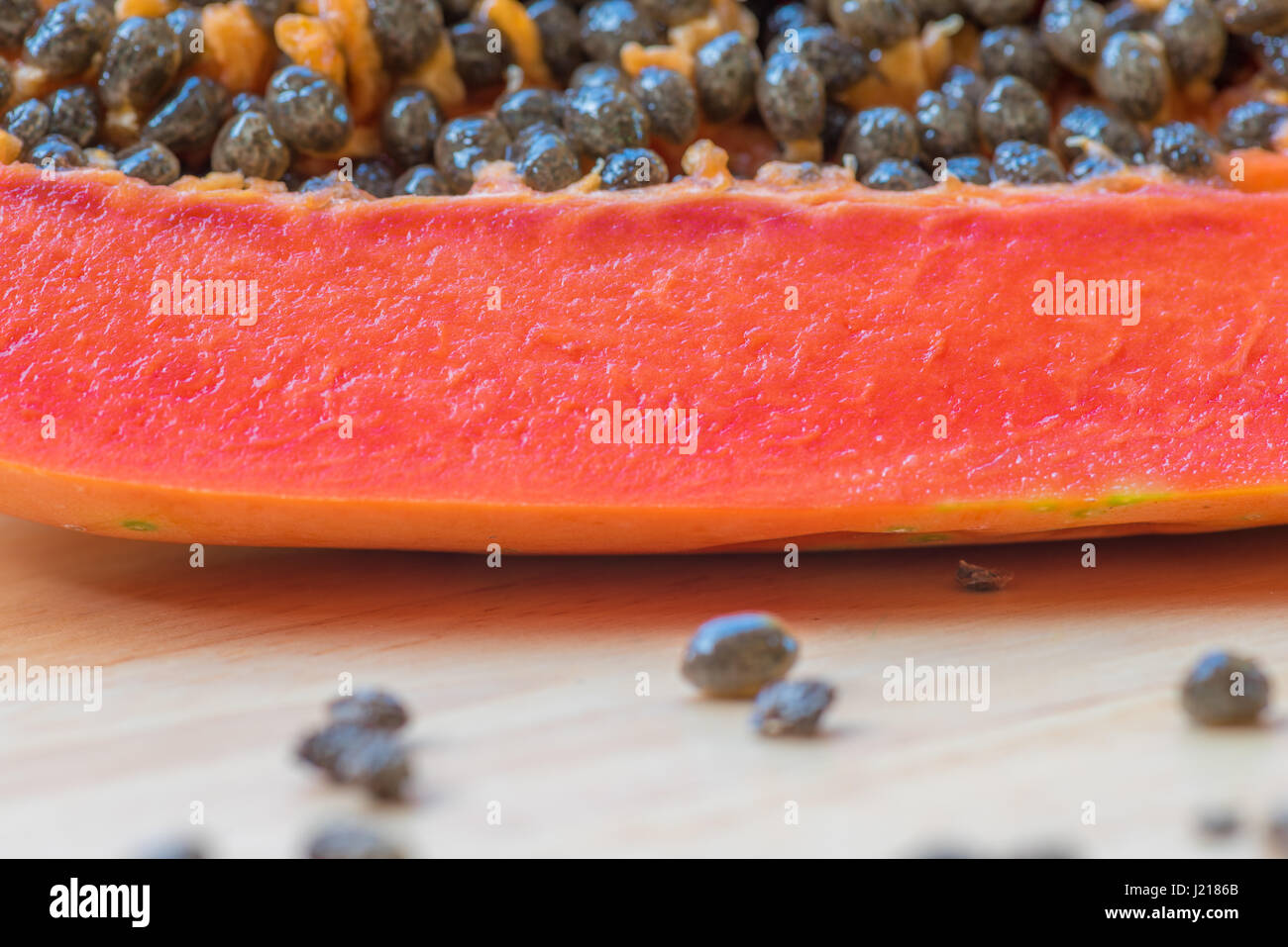 The texture of the cut, ripe and orange papaya Stock Photo - Alamy