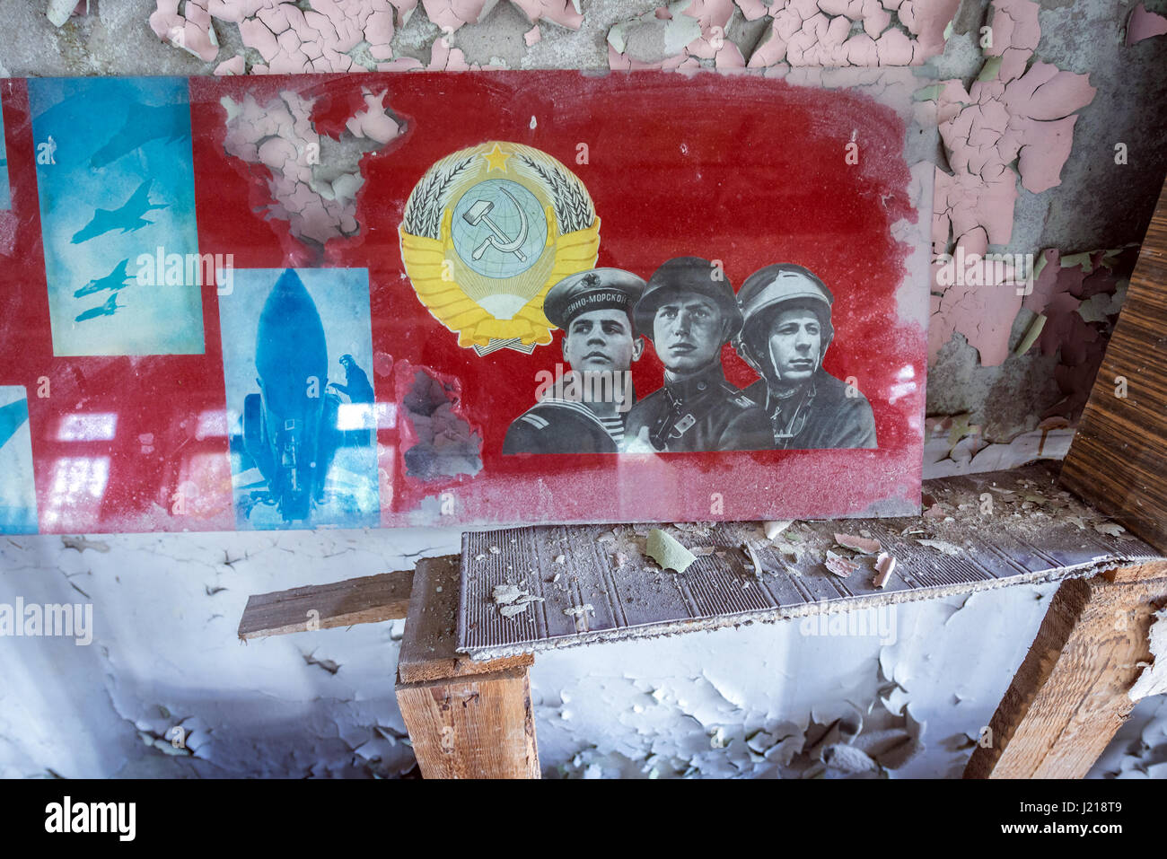 Soviet cold war propaganda poster hi-res stock photography and images ...