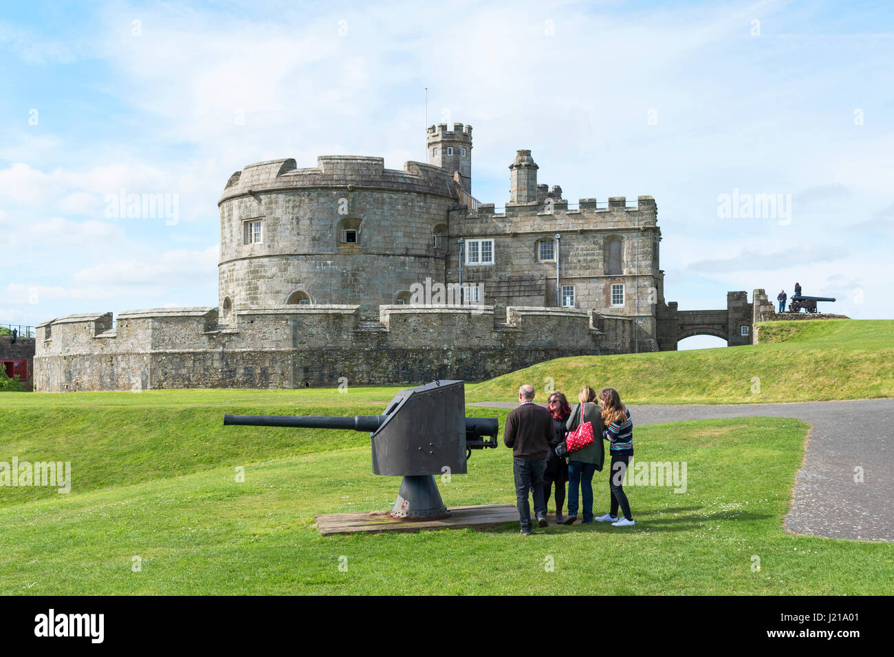 Pendennis castle cornwall historic hi-res stock photography and images ...