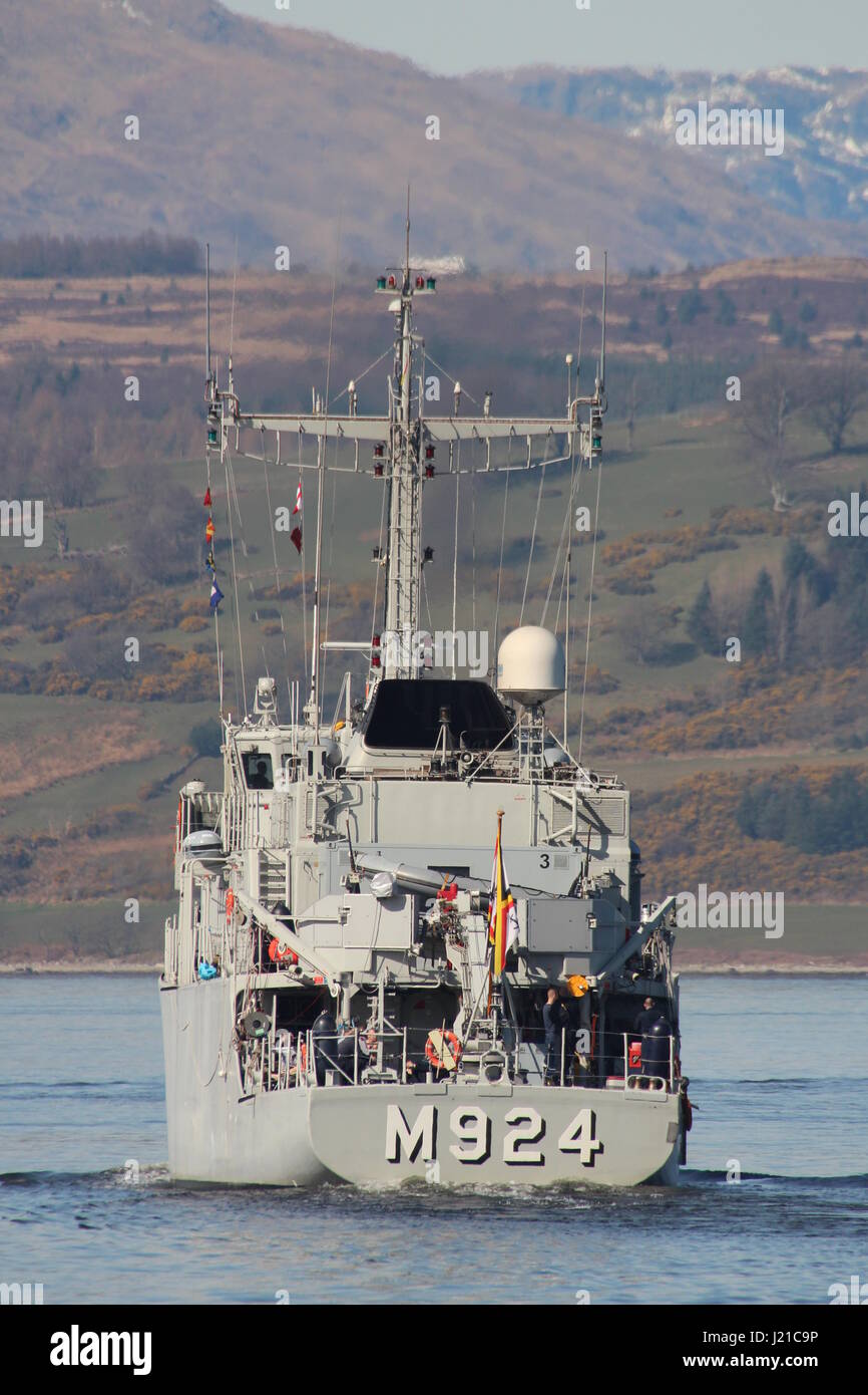 BNS Primula (M924), a Flower-class (or Tripartite-class) minehunter of ...