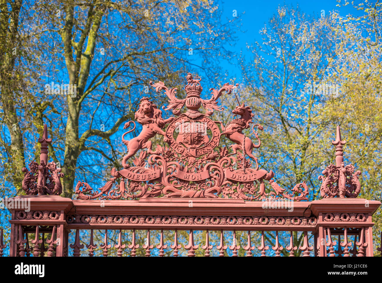Gate in royal fence hi-res stock photography and images - Alamy