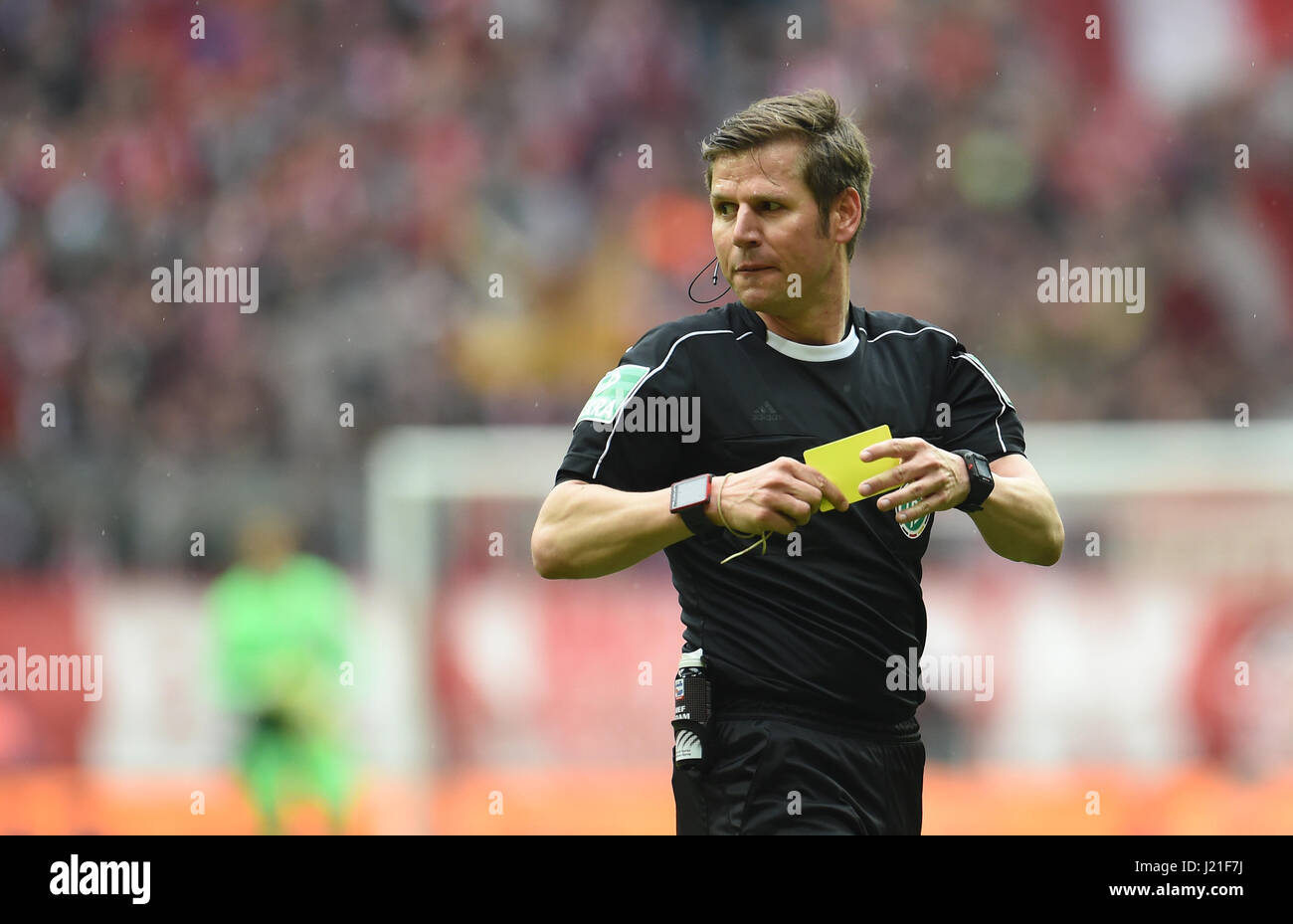 Munich, Germany. 22nd Apr, 2017. Referee Frank Willenborg gestures ...