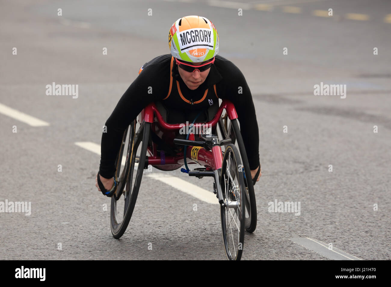 London, UK. 23rd Apr, 2017. London Marathon Paraplegic Wheelchair ...