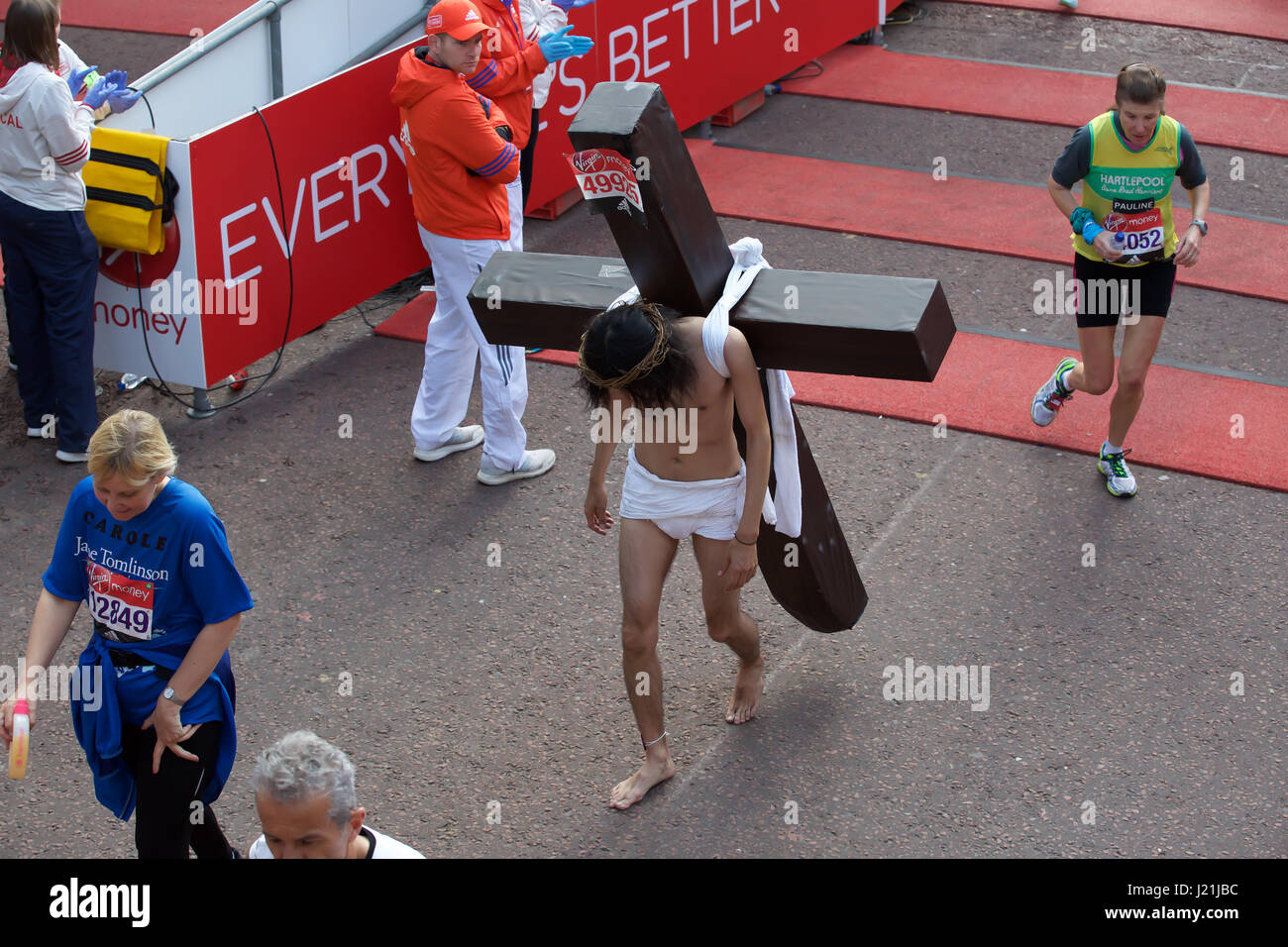 Jesus at the london marathon hi-res stock photography and images - Alamy