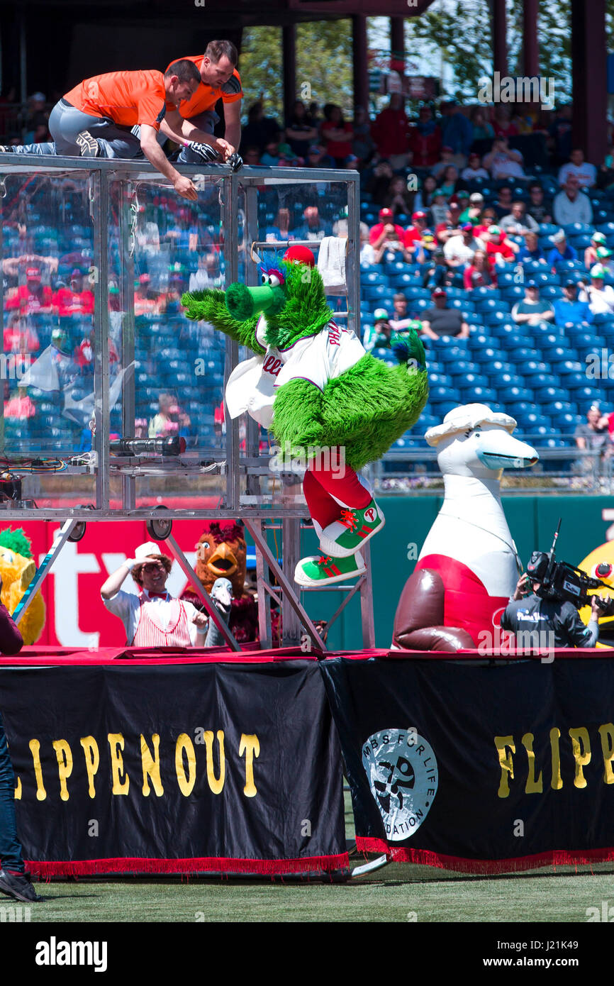 Philadelphia, Pennsylvania, USA. 23rd Apr, 2017. The Phillie Phanatic ...