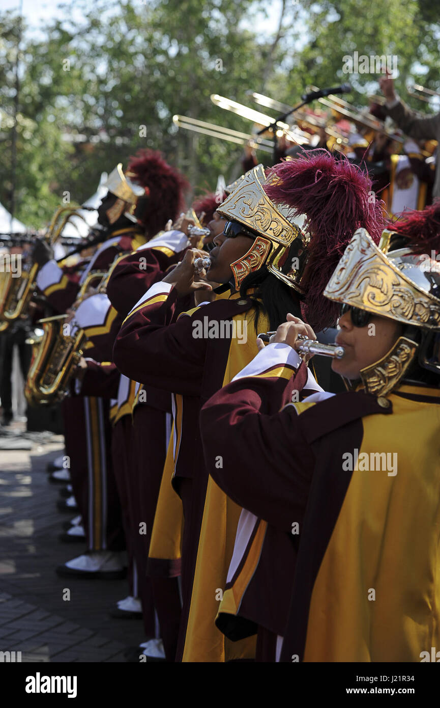 Usc marching band hi-res stock photography and images - Alamy