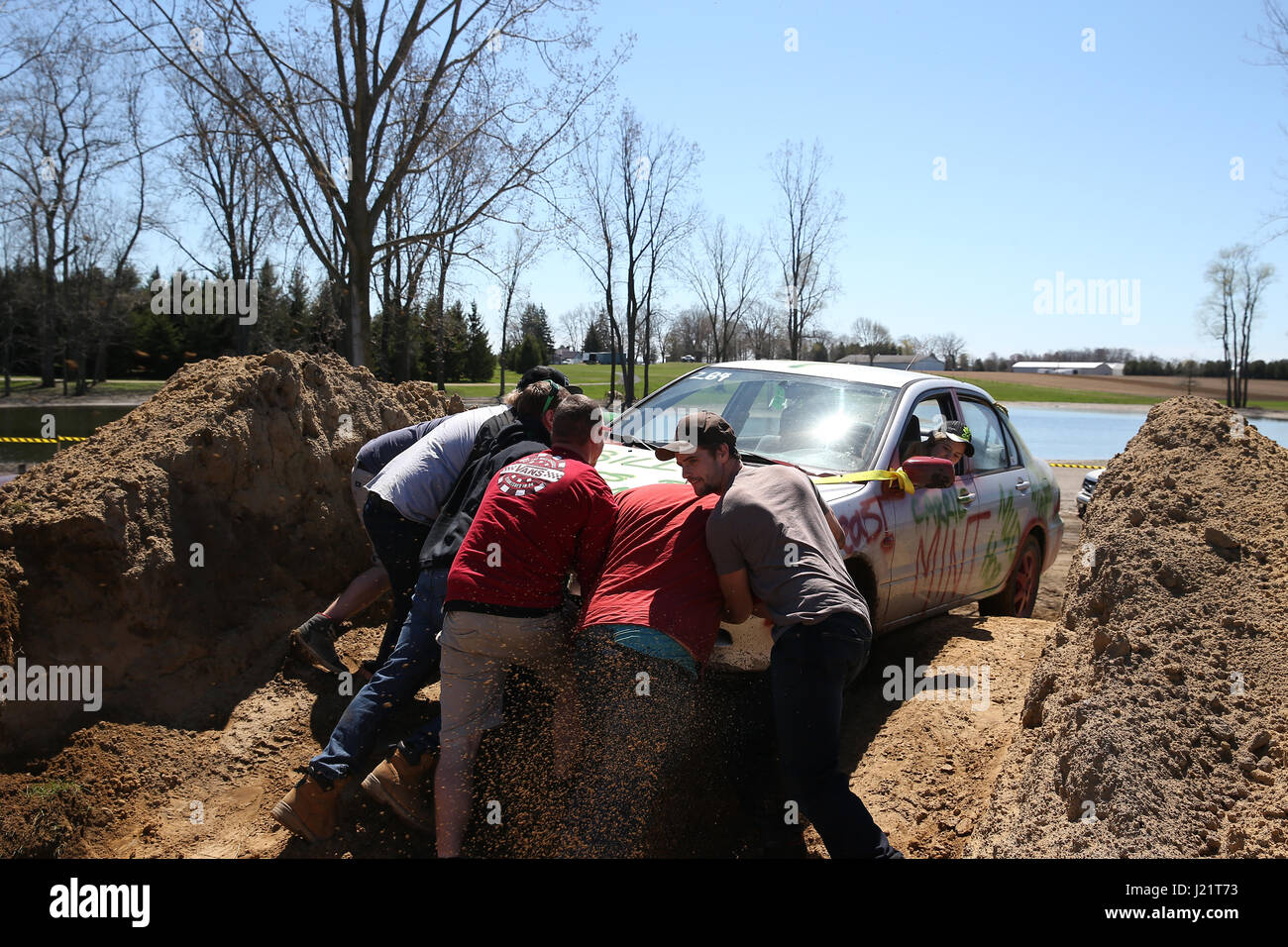 Courtland, Canada. 23rd Apr, 2017. Mud fans from all over headed to the ...
