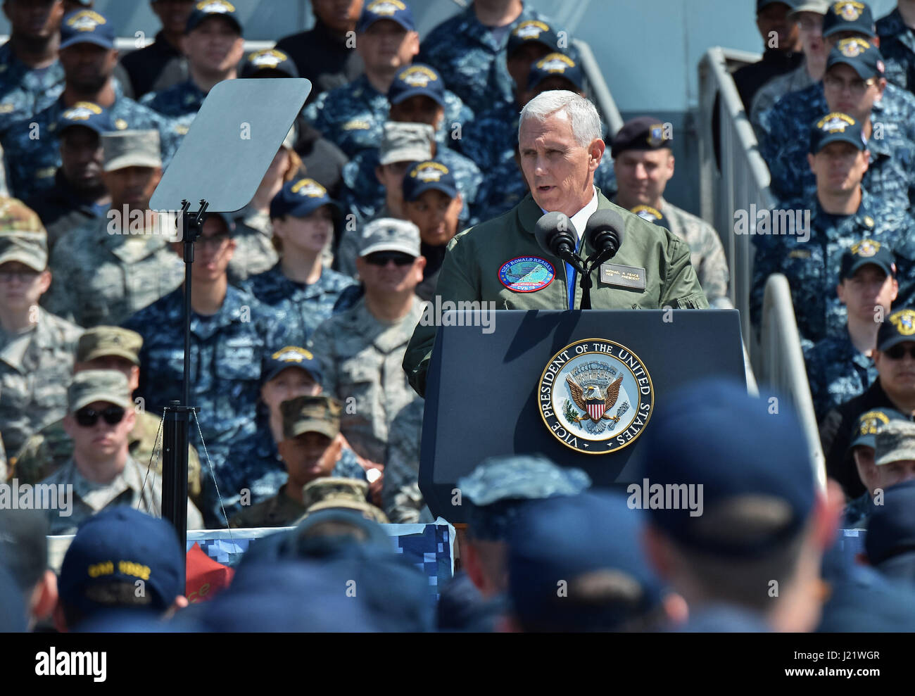 Nuclear powered fleet carrier hi-res stock photography and images - Alamy