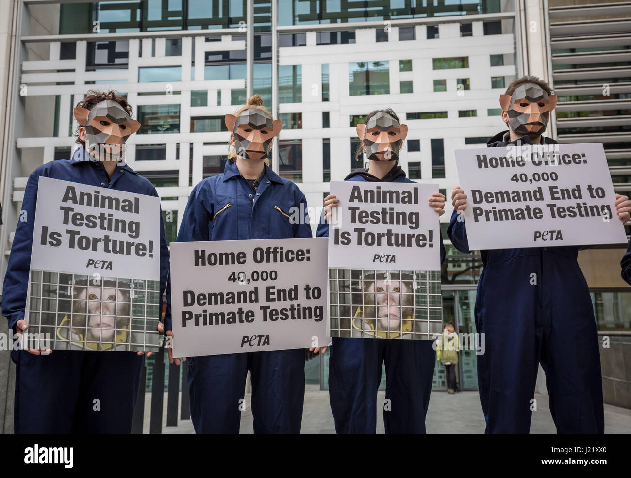 Peta animal testing hi-res stock photography and images - Alamy