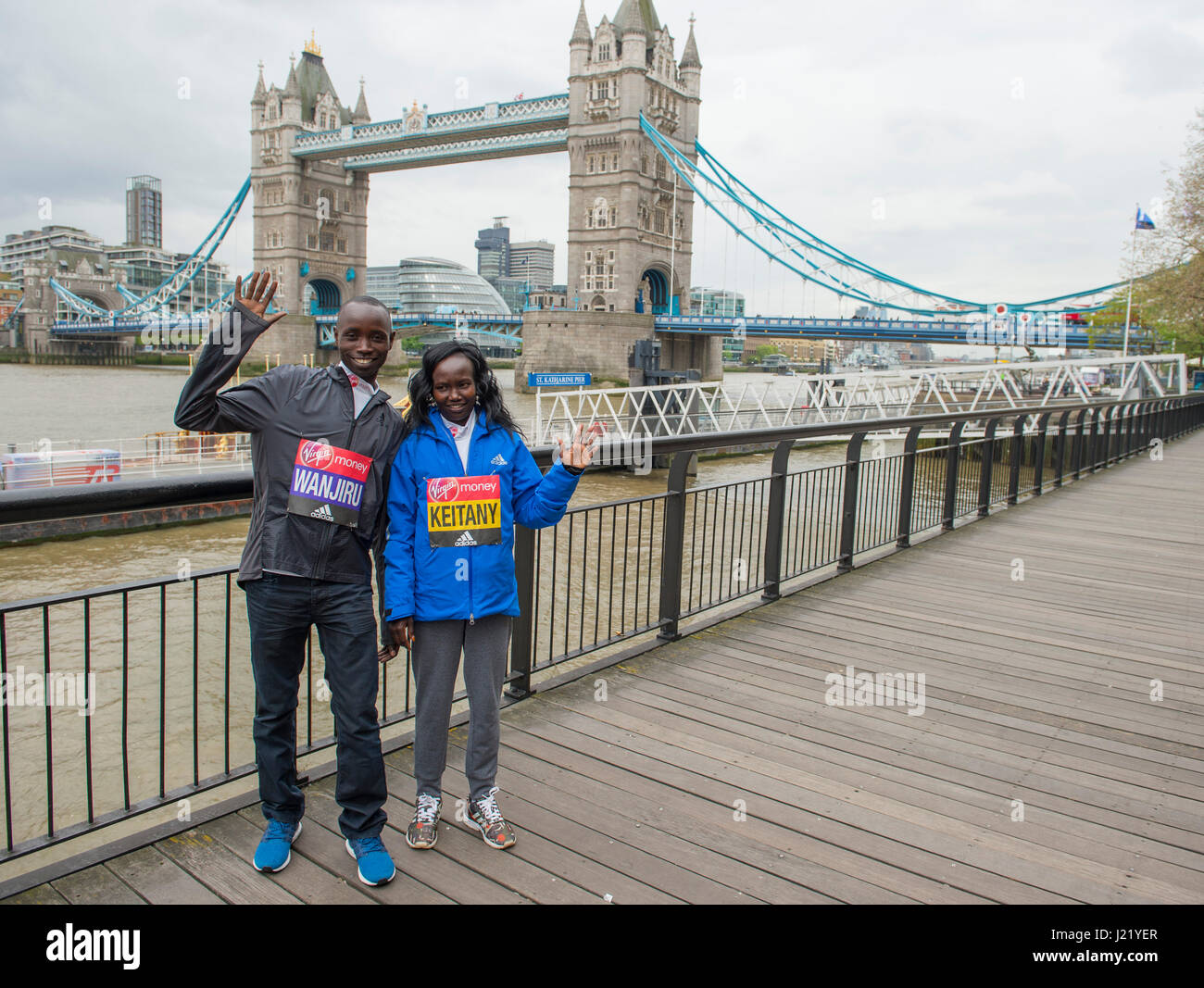 London marathon elite womens photocall tower hotel hi-res stock ...