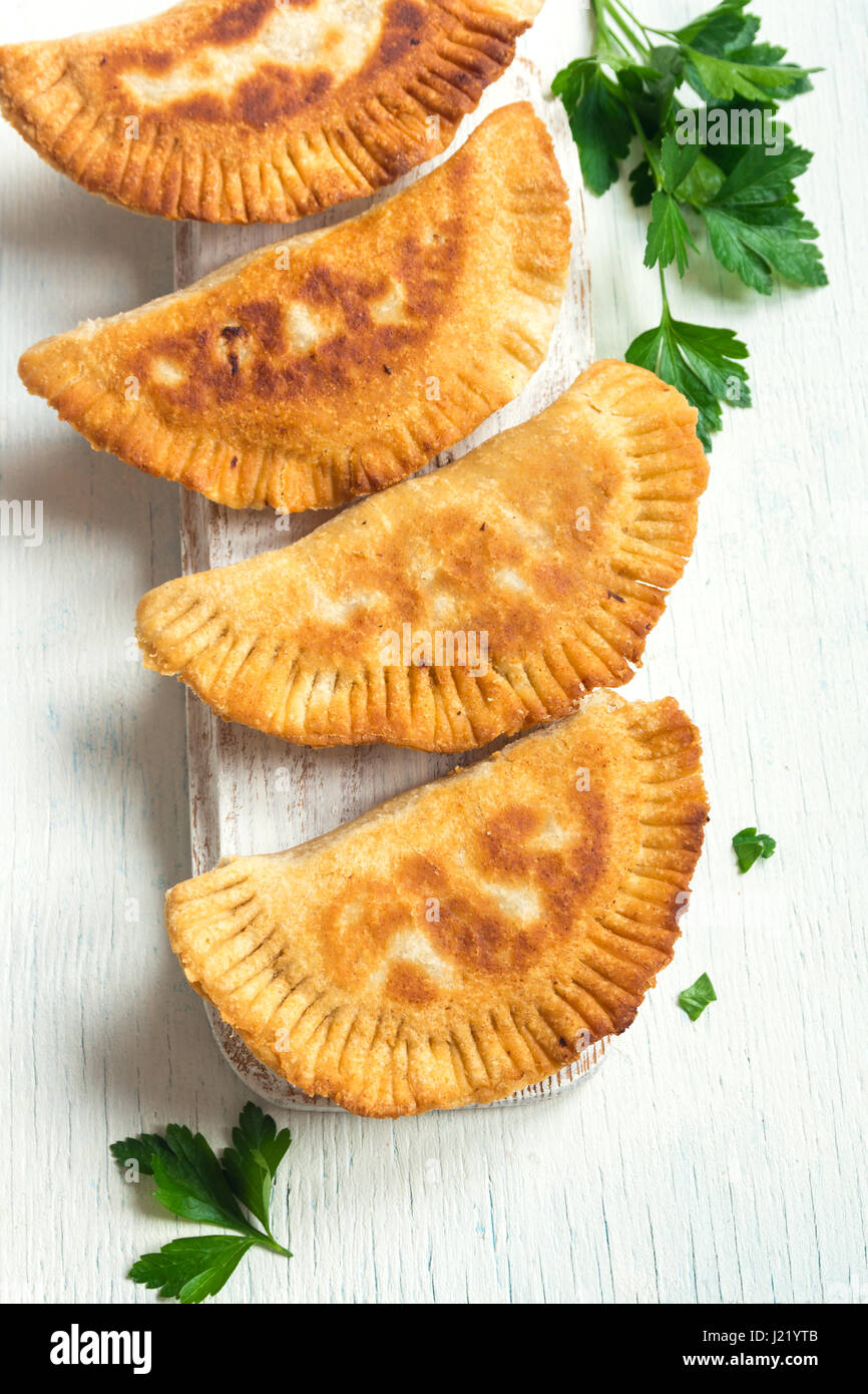 Puff samosa hi-res stock photography and images - Alamy