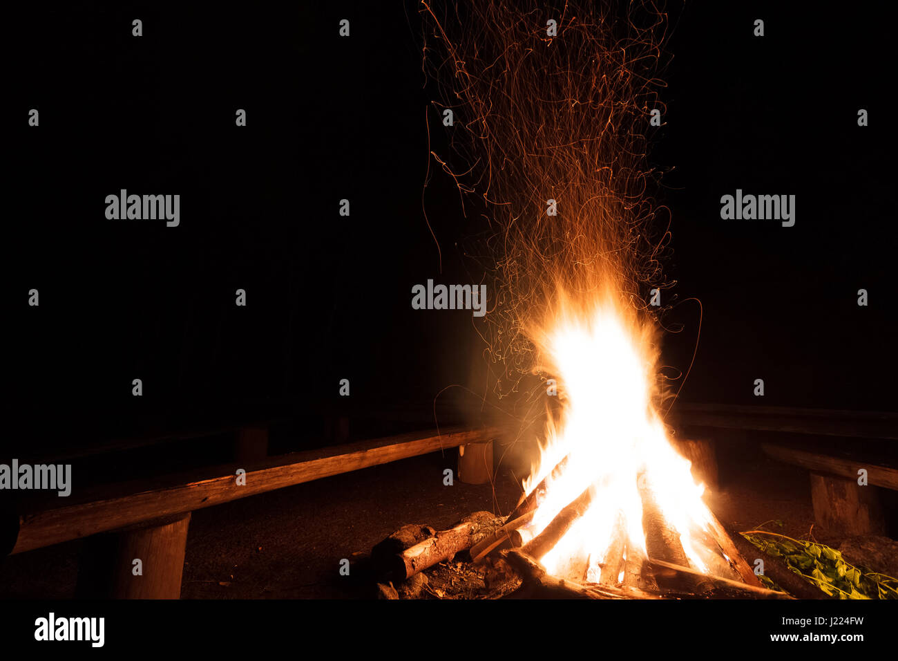 Flying sparks hi-res stock photography and images - Alamy