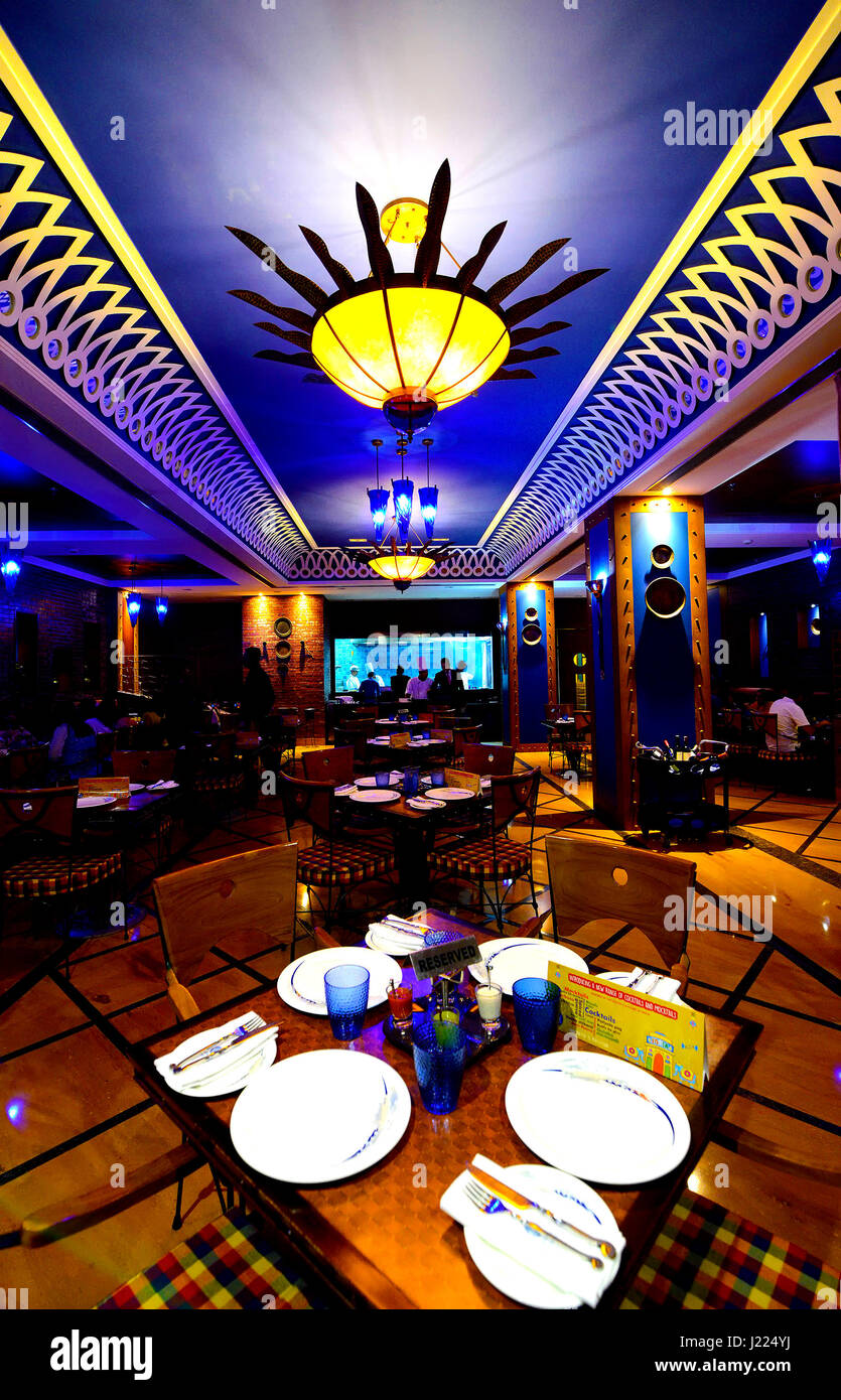 Luxury restaurant interior at night Stock Photo - Alamy