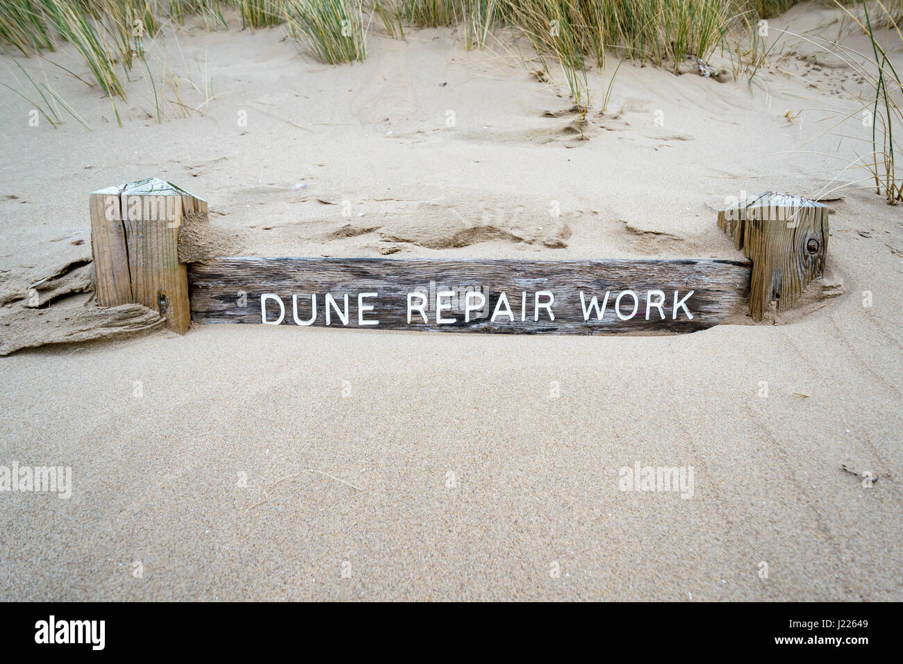 Sand dune repairs hi-res stock photography and images - Alamy