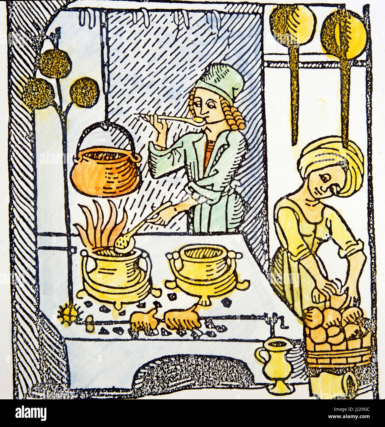 Stove daily life women food hi-res stock photography and images - Alamy