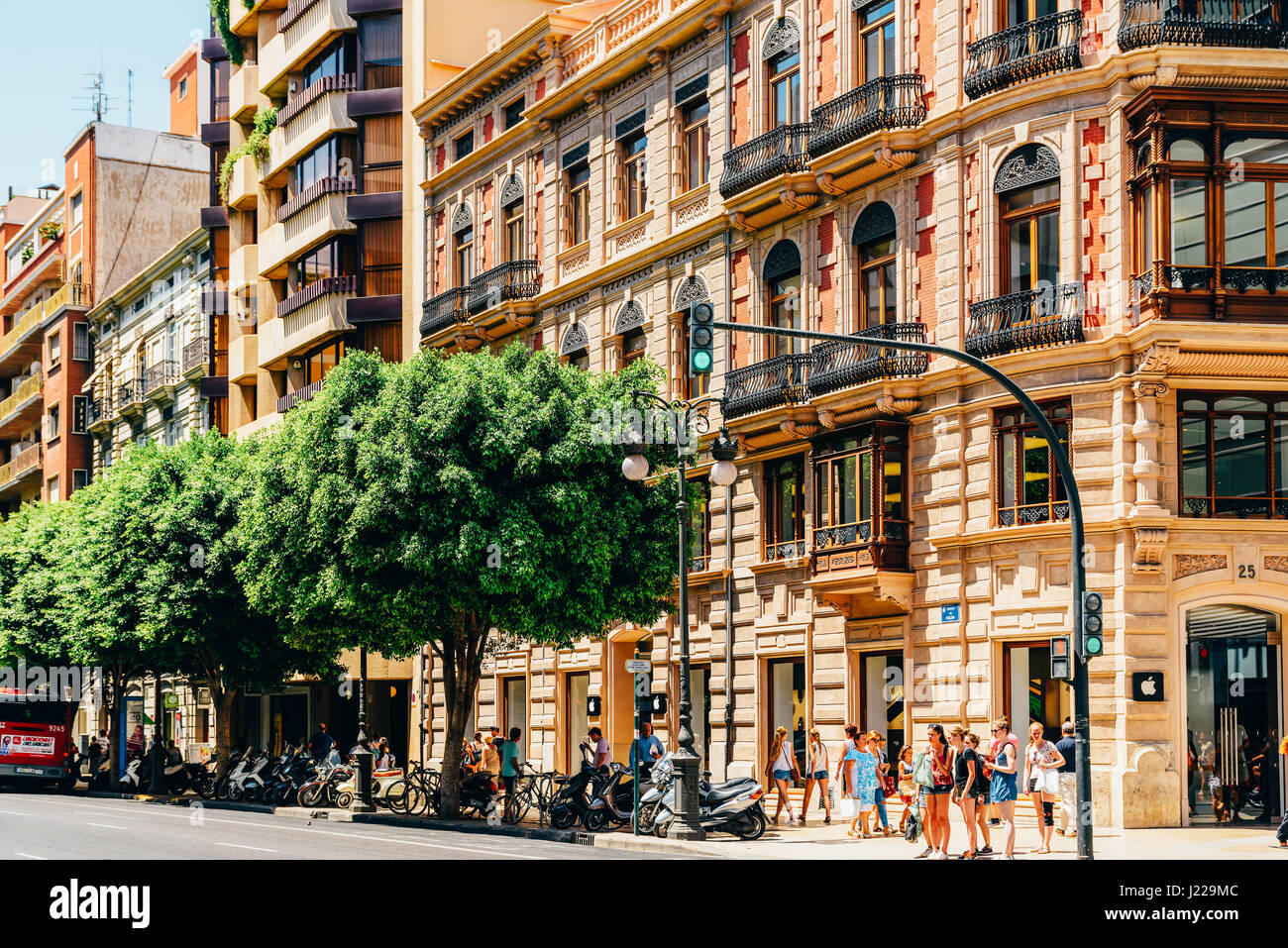 Downtown valencia hi-res stock photography and images - Alamy