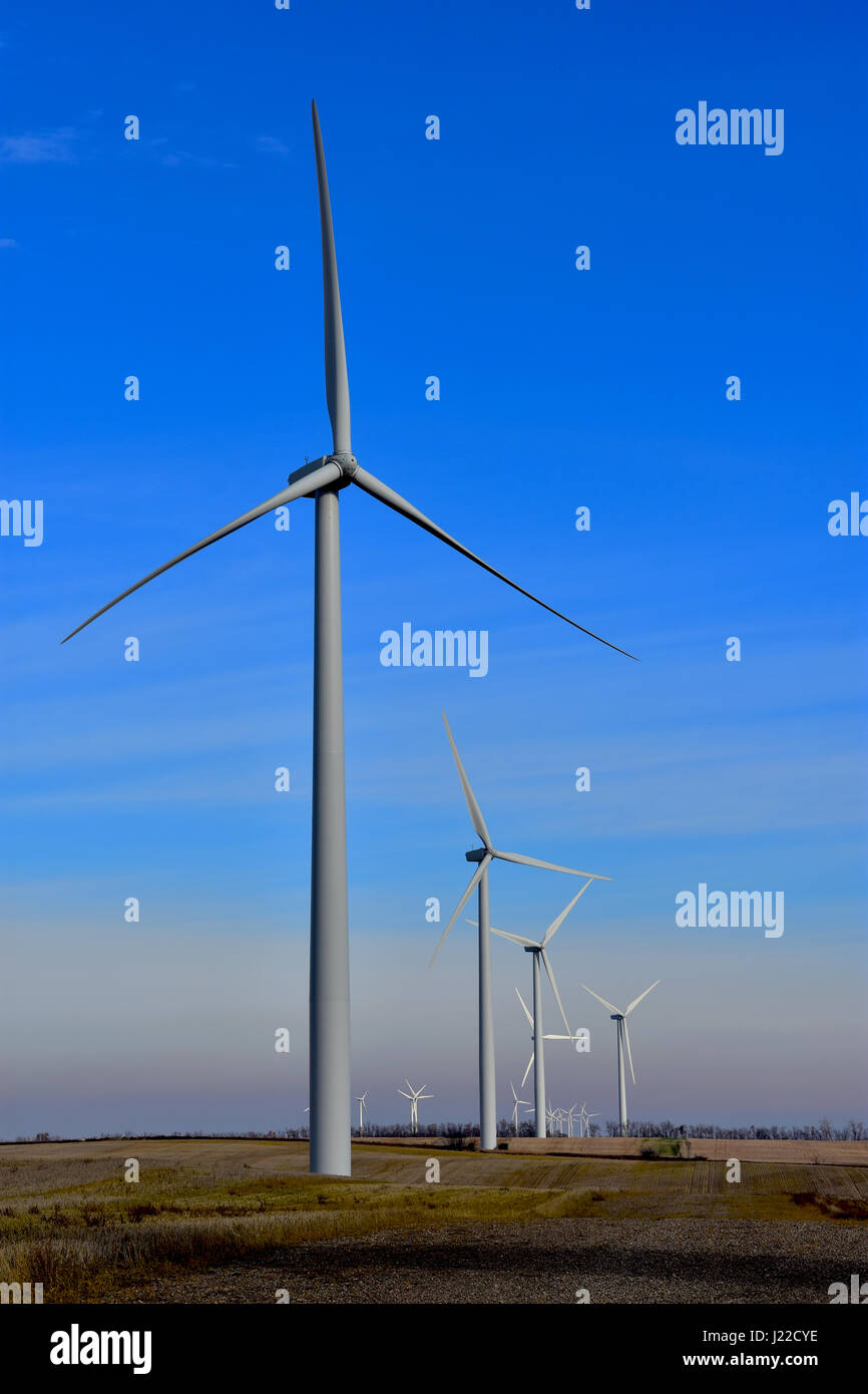Wind turbines generating clean renewable energy Stock Photo - Alamy