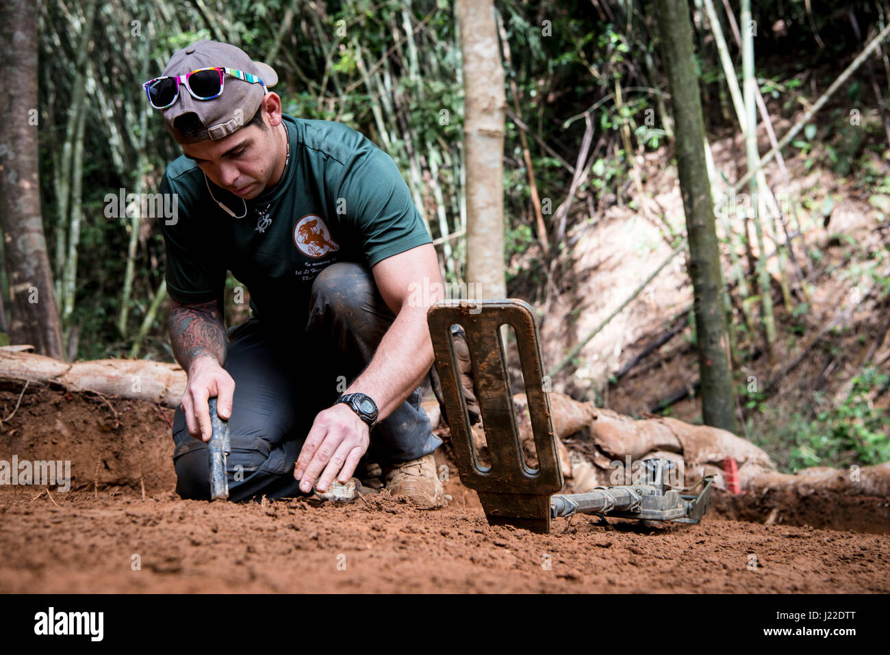 U.S. Army Sgt. 1st Class Ryan Theobald, Explosive Ordinance Disposal ...
