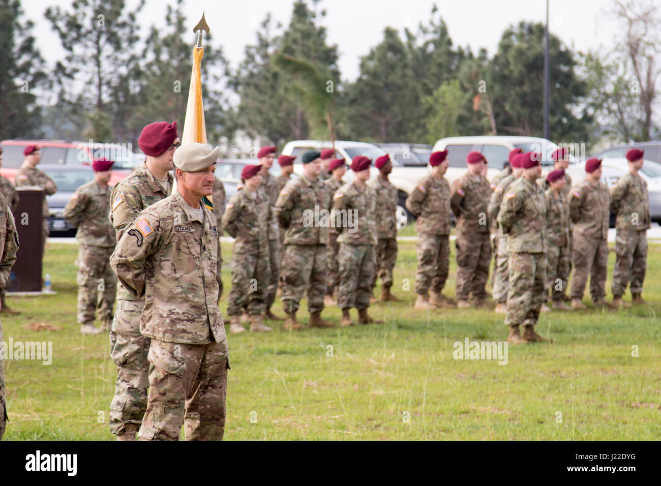 528th sustainment brigade airborne hi-res stock photography and images ...