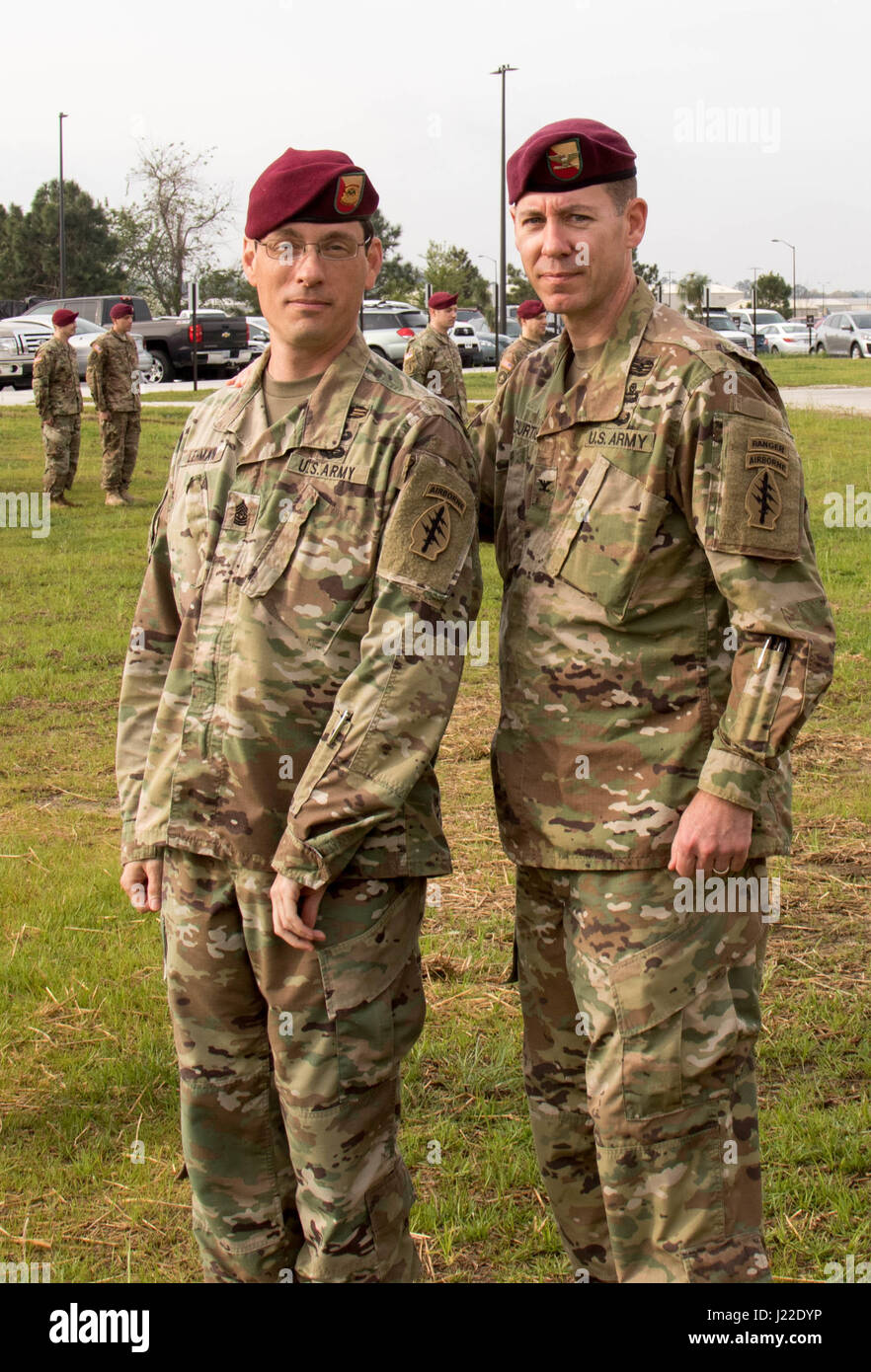 Airborne 528th special operations sustainment brigade hi-res stock ...