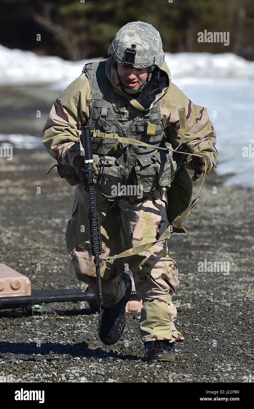 A soldier assigned to the 95th Chemical Company, “Arctic Dragons”, 17th ...