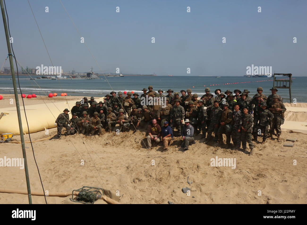 U.S. and ROK Marines who worked together to assemble and maintain the ...