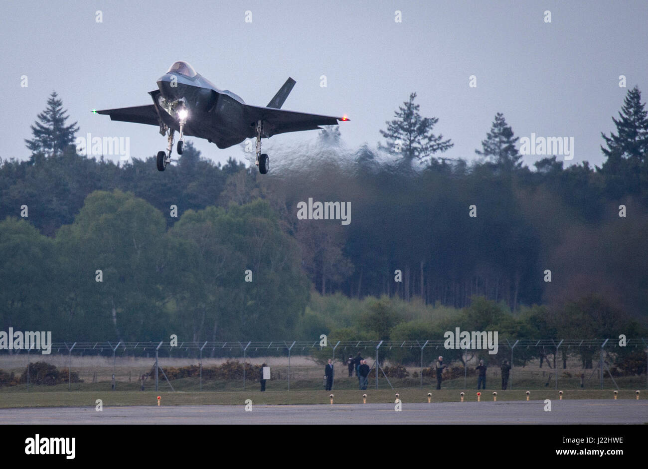 An F-35 Lightning II from the 34th Fighter Squadron at Hill Air Force ...