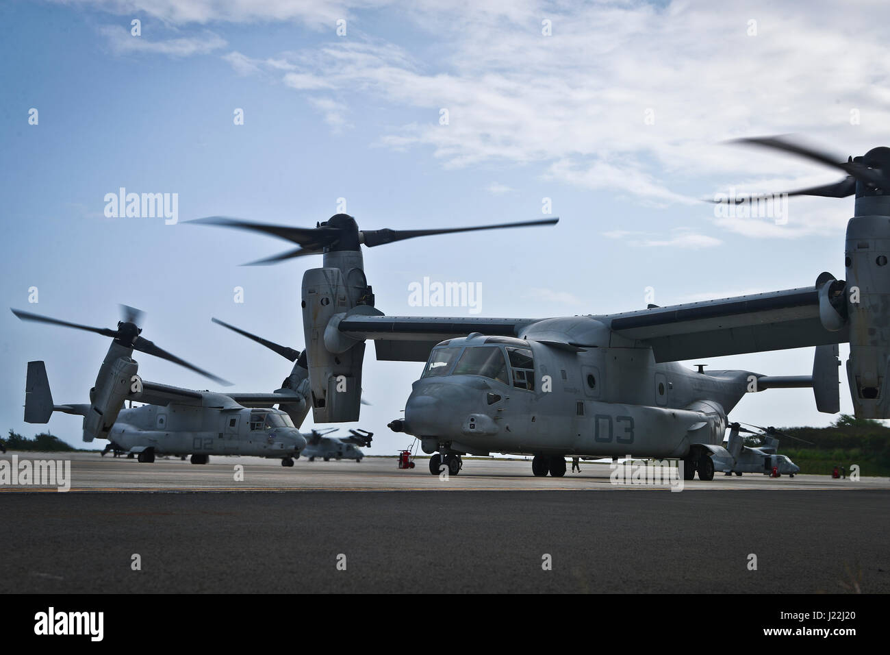 MV-22 Osprey aircraft with Marine Medium Tiltrotor Squadron (VMM) 268 ...
