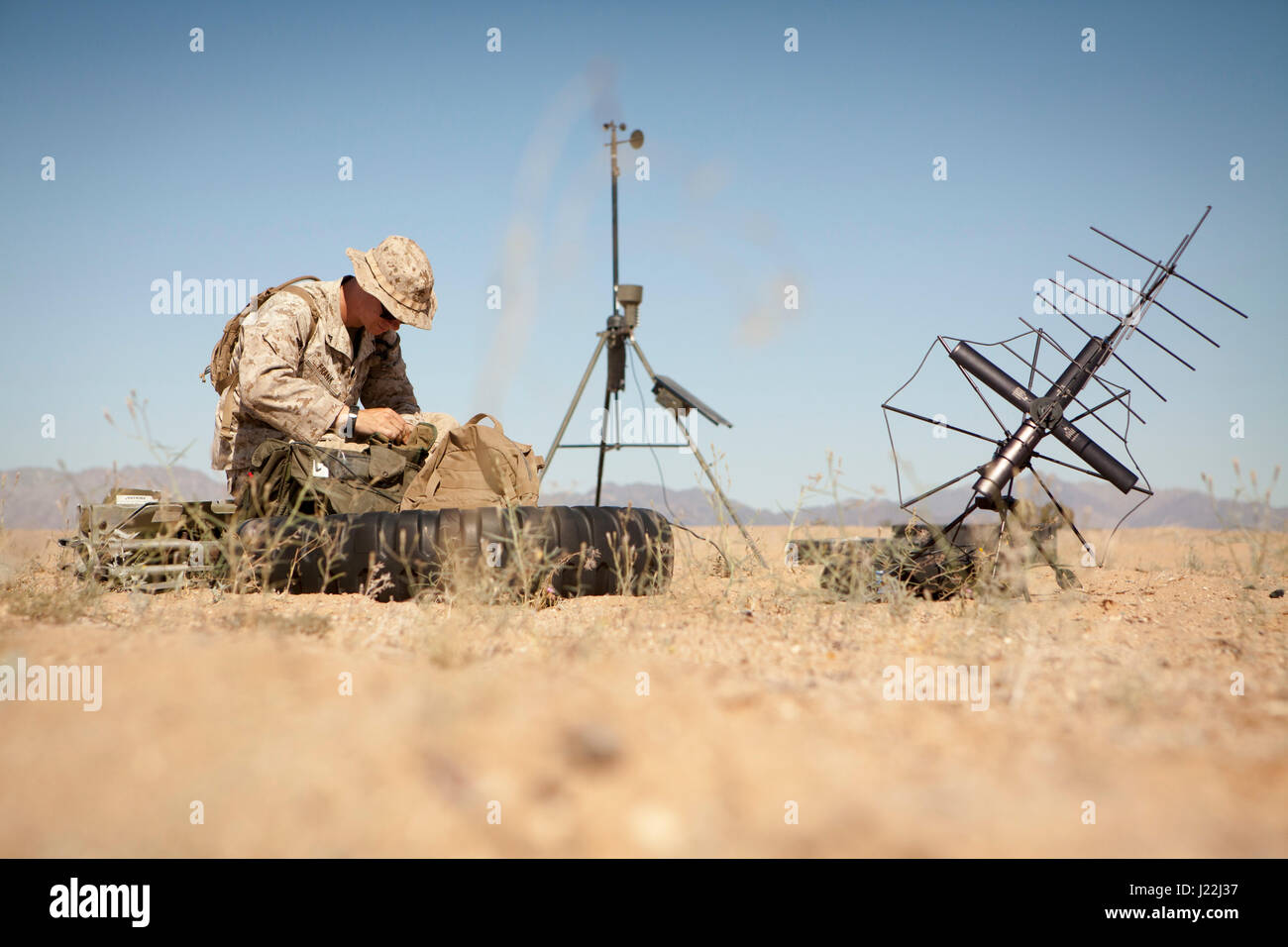 Marine air traffic control mobile team hi-res stock photography and ...