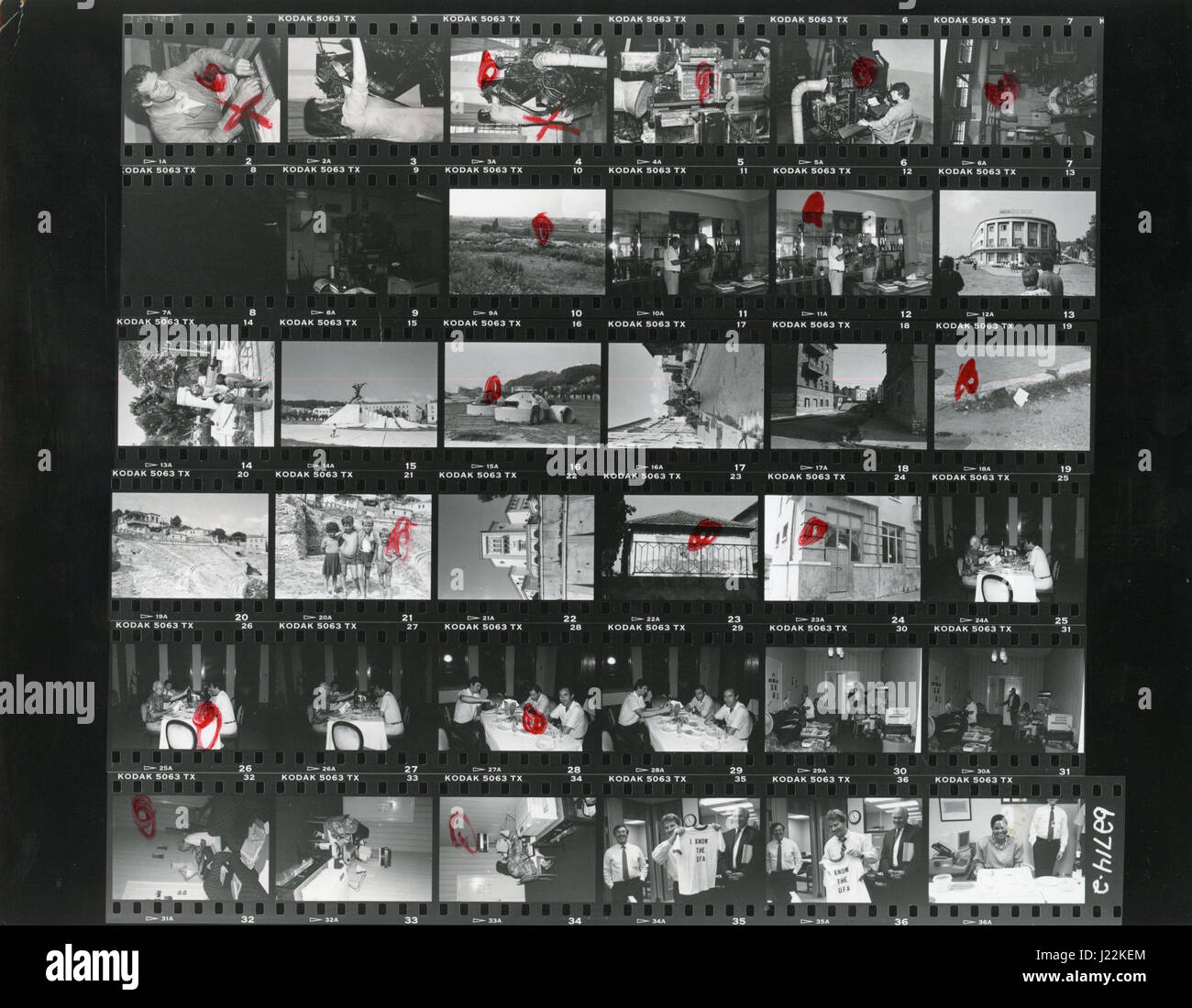35 mm film strip hi-res stock photography and images - Alamy