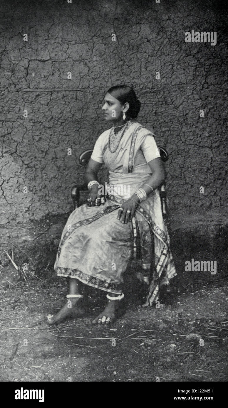 1890s woman hi-res stock photography and images - Alamy