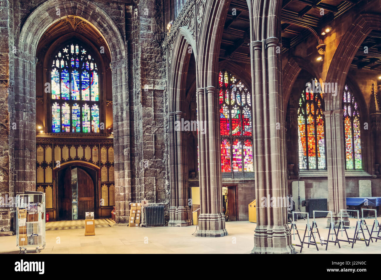 Manchester cathedral inside interior hi-res stock photography and ...