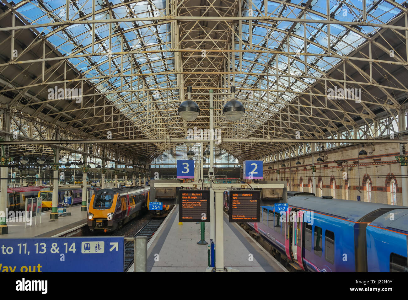 Manchester Piccadilly train station, Manchester, UK Stock Photo - Alamy