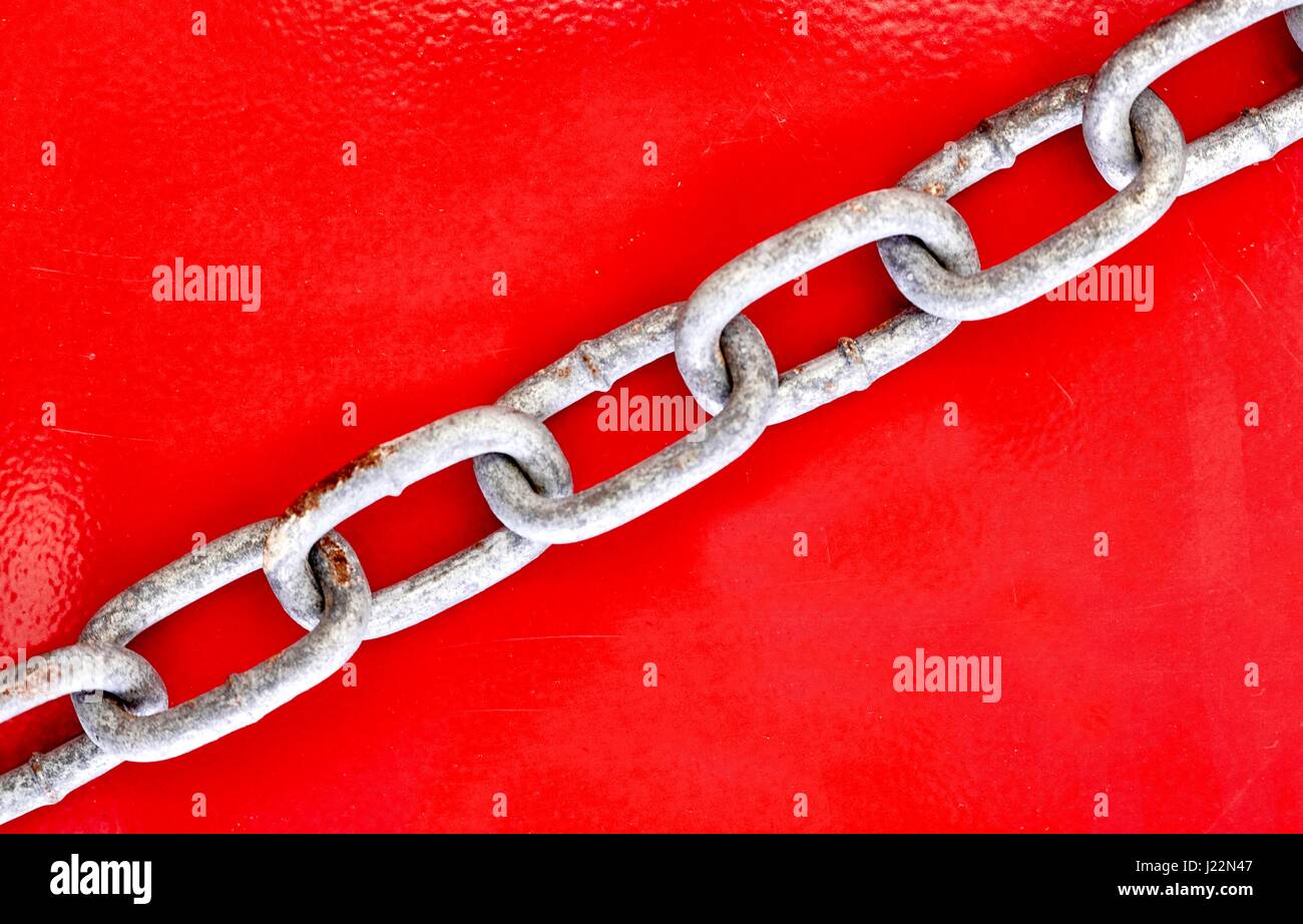A studio photo of a metal chain Stock Photo - Alamy