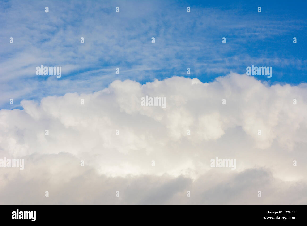 Cloudbank hi-res stock photography and images - Alamy