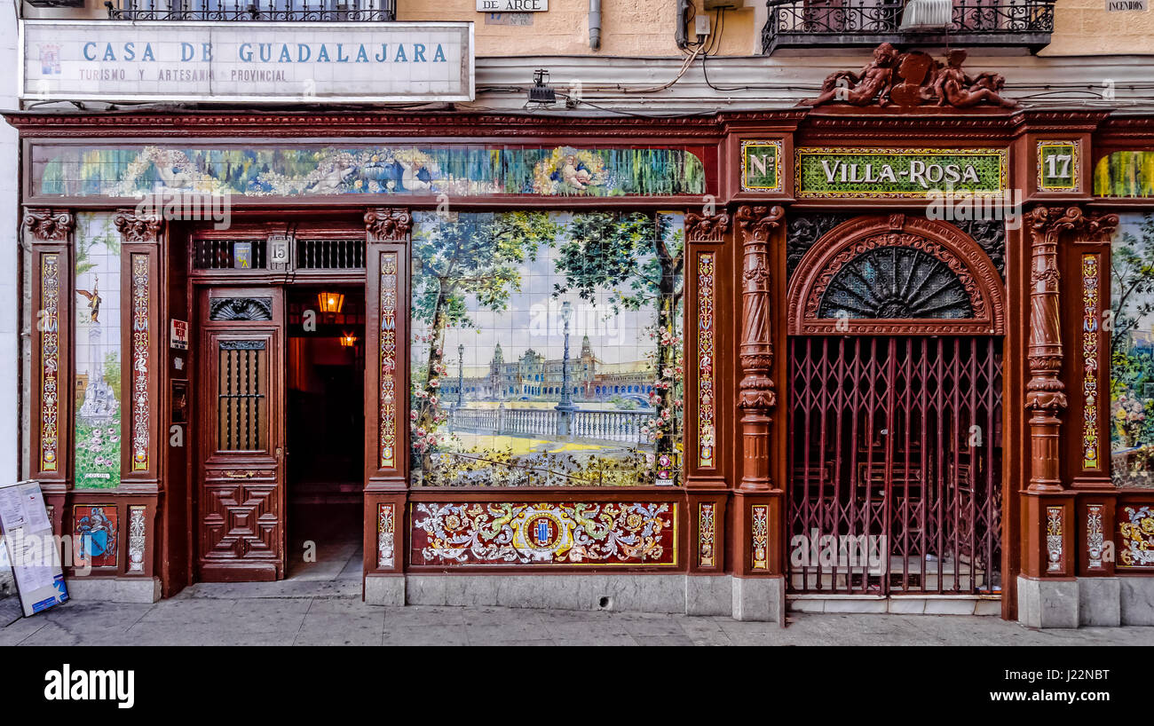 Old madrid hi-res stock photography and images - Alamy